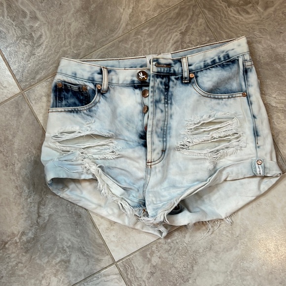 One Teaspoon | Shorts | One Teaspoon Denim Shorts | Poshmark